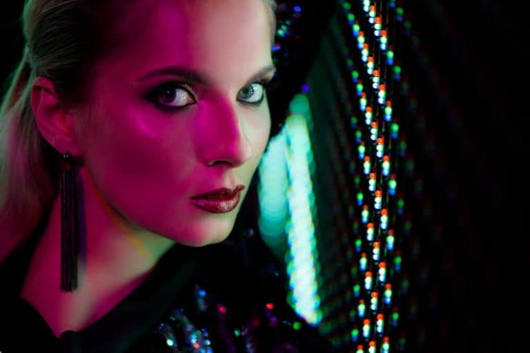 Punk Makeup Looks For The Ultimate Edgy Appearance - Treasurehouse of ...