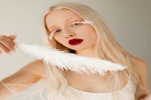 Angel Makeup: Heavenly Angel Makeup Looks For Halloween - Treasurehouse ...